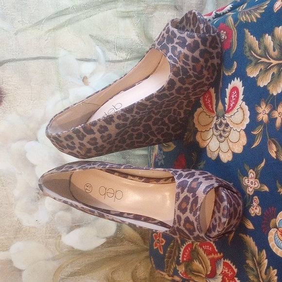 Deb | Shoes | Nwt 6 Inch Suede Cheetah Print Wedges | Poshmark